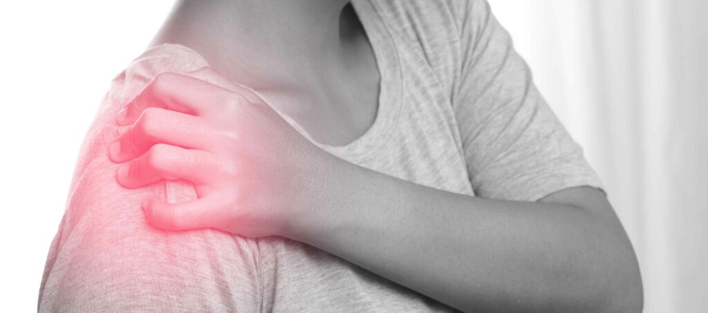 Quand conduire après une acromioplastie de l’épaule ? | Dr Paillard | Paris